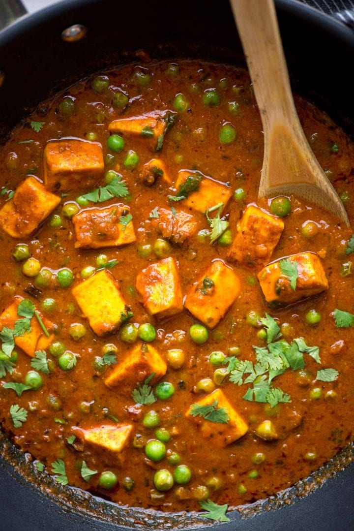 Restaurant Style Matar Paneer - The flavours of kitchen
