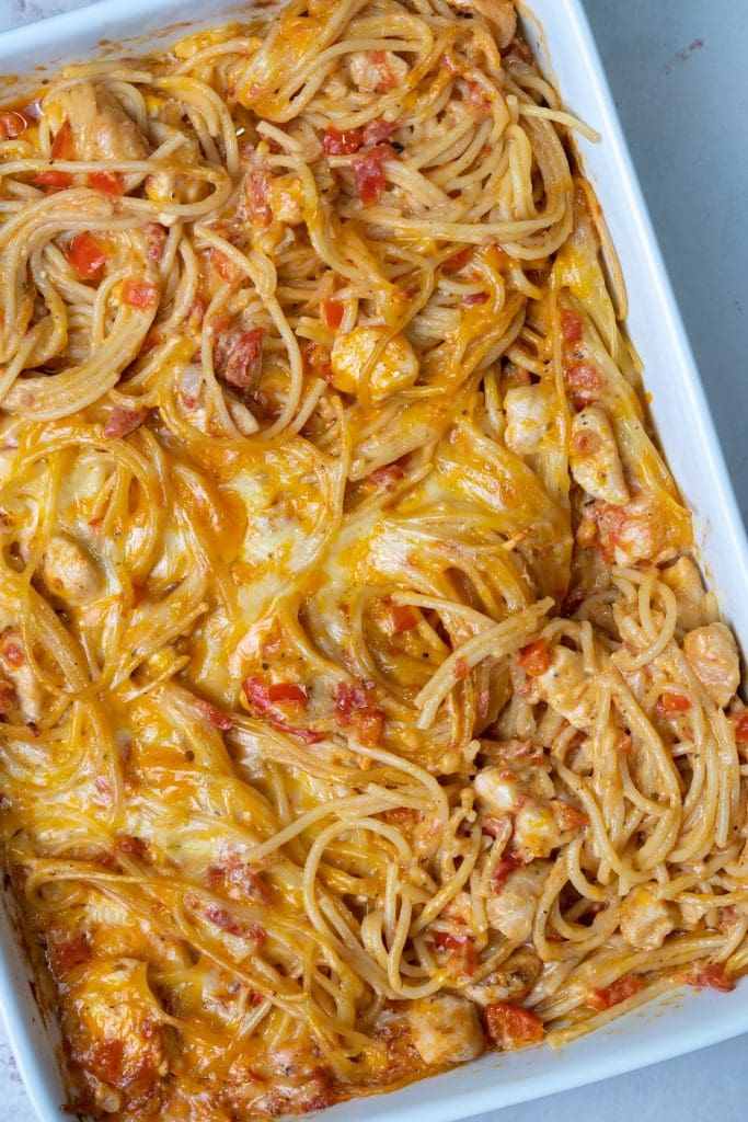 Chicken Spaghetti Bake - The flavours of kitchen